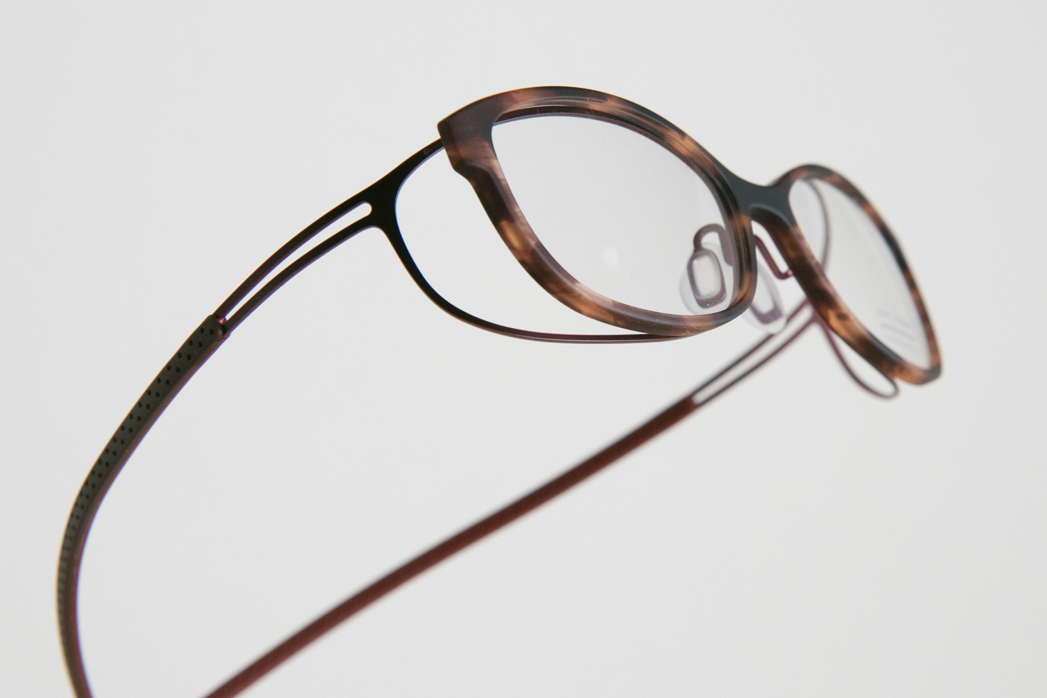 spec espaceより新色が入荷いたしました〜！ | 「The Priority Opticians」長岡のメガネ店